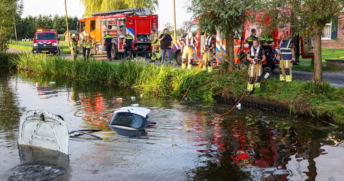 Voertuig te water op Hoogeind in Driebruggen | 112 nieuws Bodegraven ...