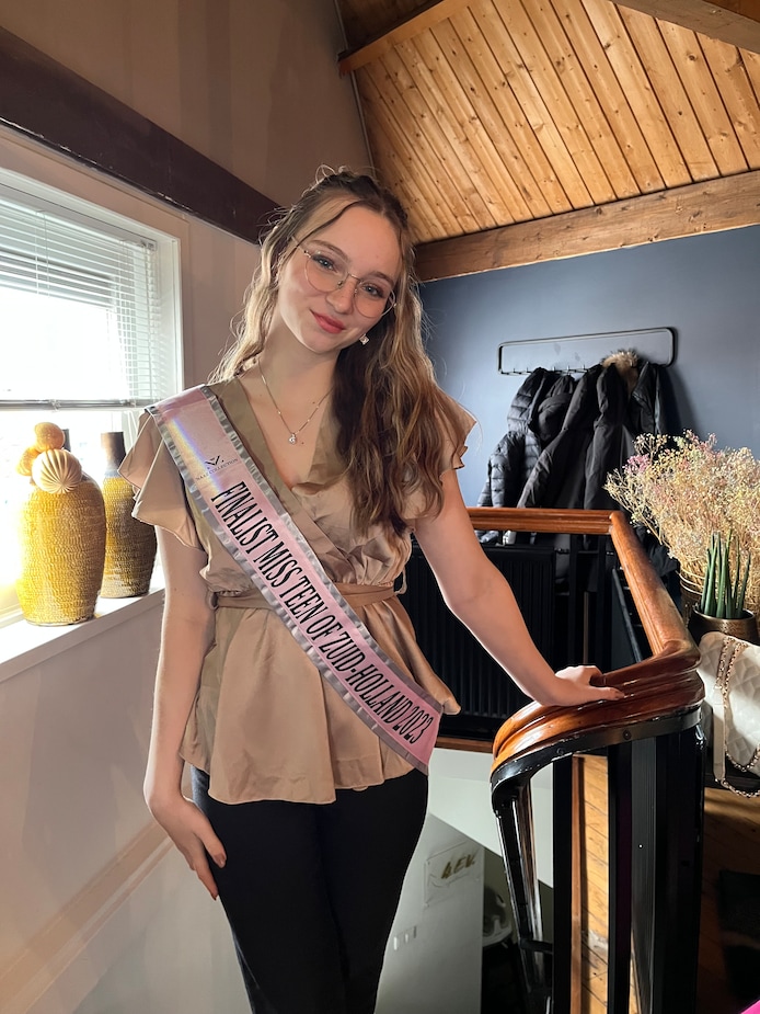 Yentle (16) in de race om miss te worden, maar ze heeft nóg een missie ...