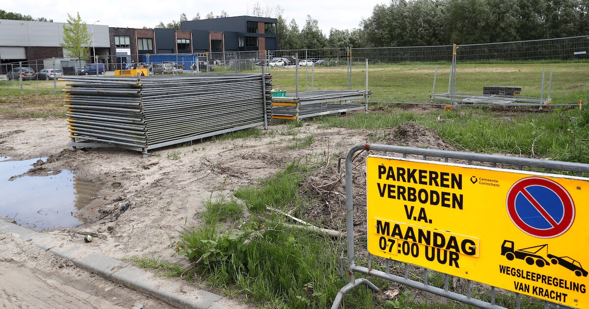 Aannemer begint nog deze week met bouw asielzoekerscentrum in ...