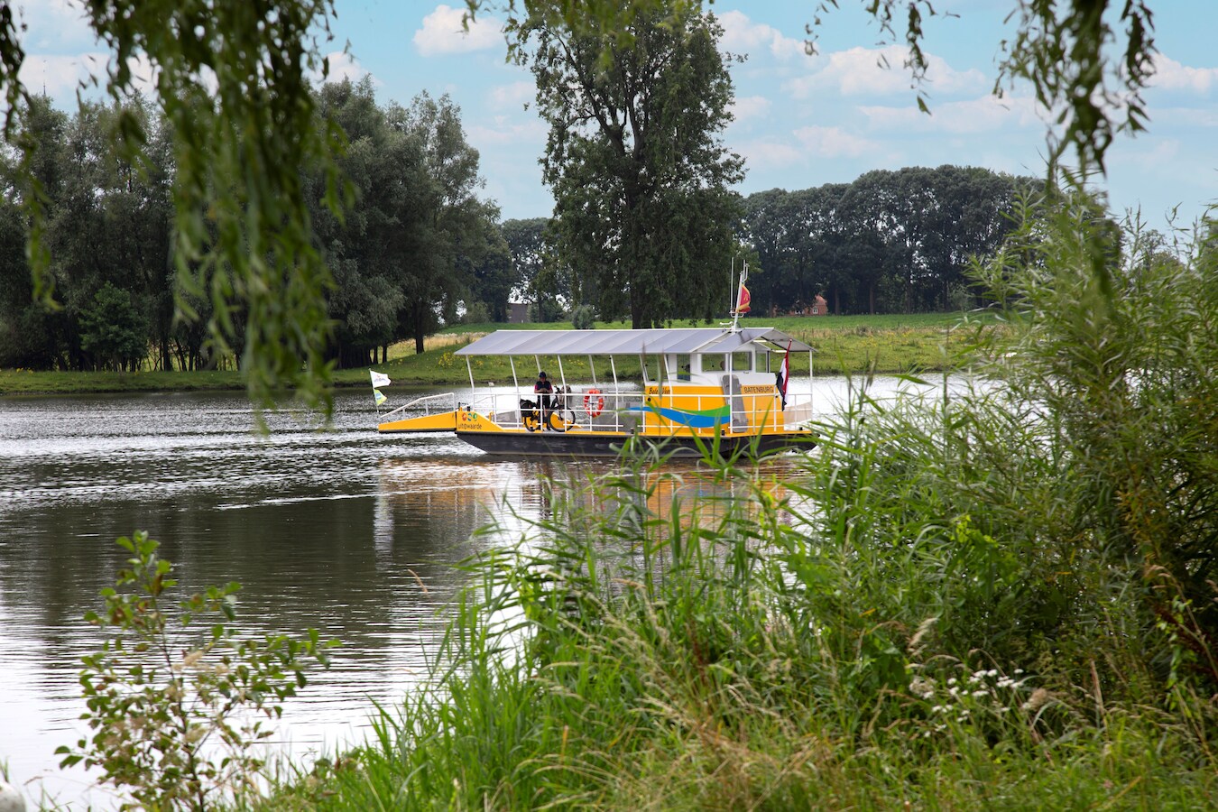 Topjaar voor de toeristenpontjes, ondanks natte voorjaar en slechte ...