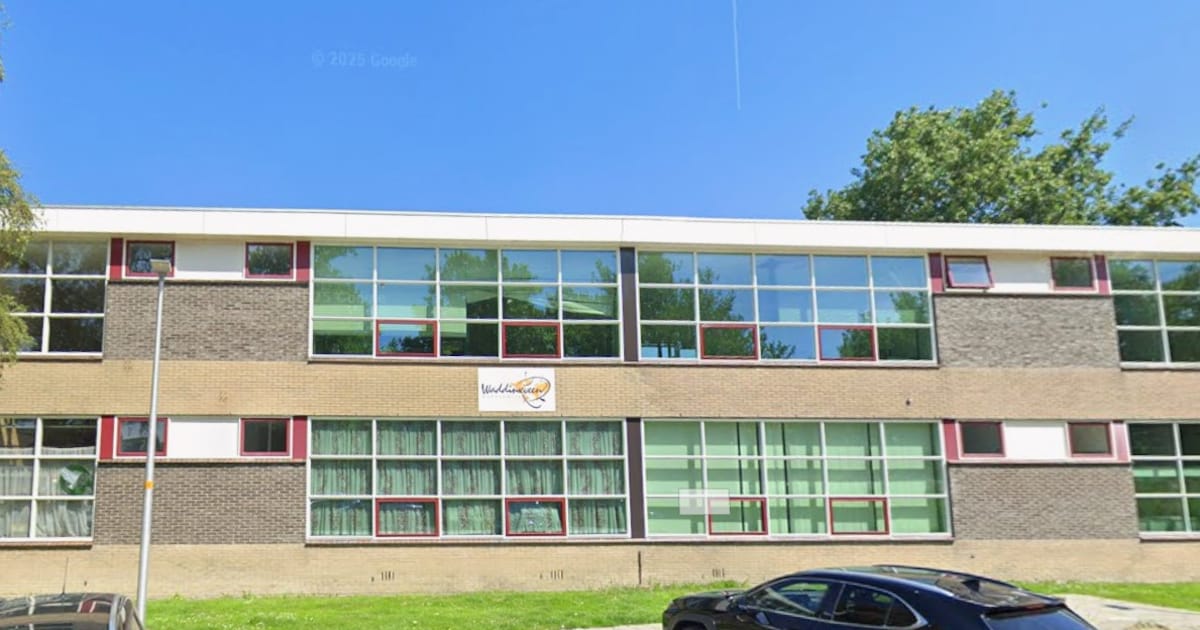 Dit gebouw werd in 2024 ingrijpend verbouwd, maar zonnepanelen worden ...