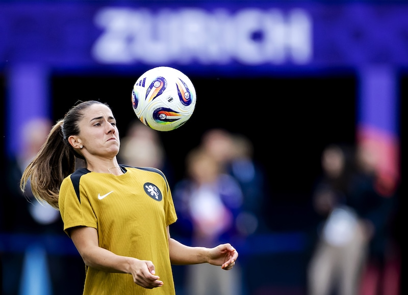 Daniëlle van de Donk toch niet inzetbaar bij start WK-kwalifica­tie ...