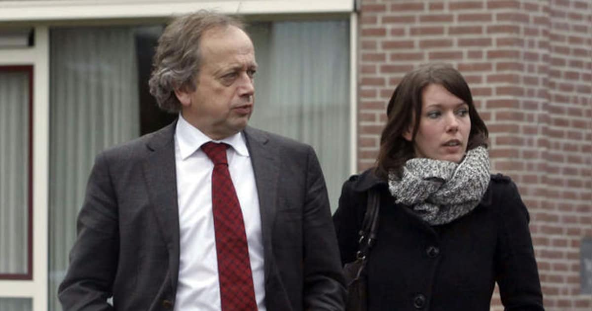 Babygeluk voor oud CDA-er Henk Bleker (63) en Barbara (32) | Nieuws | AD.nl