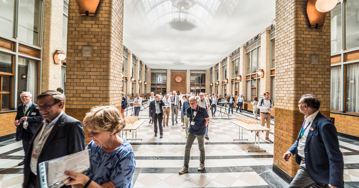 DSM-kantoor is nu Nationaal Chemisch Erfgoed: ‘Delft mag trots zijn ...