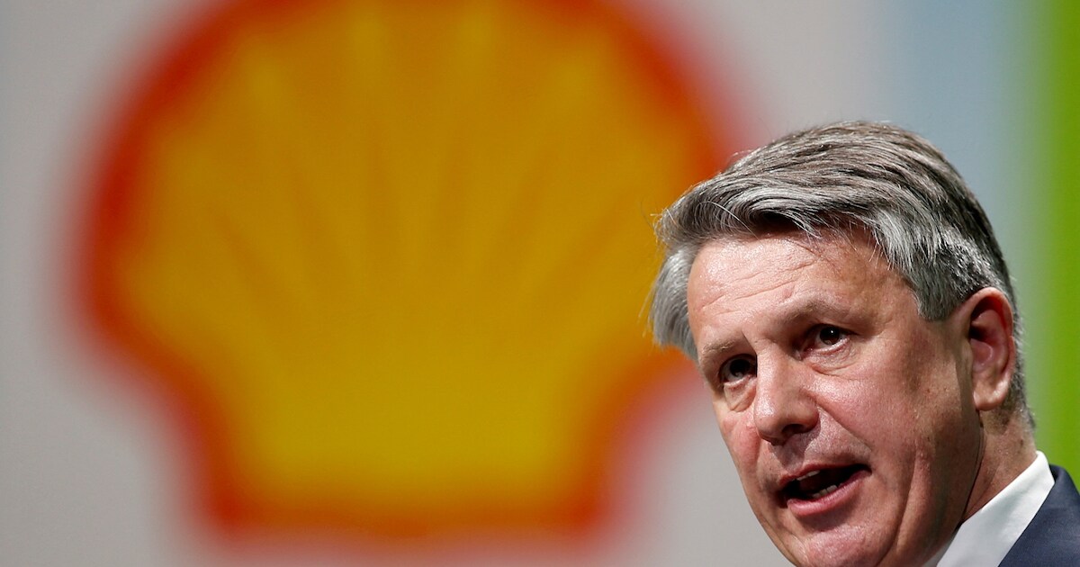 Shell-topman krijgt na aftreden vergoeding van 1,4 miljoen pond ...