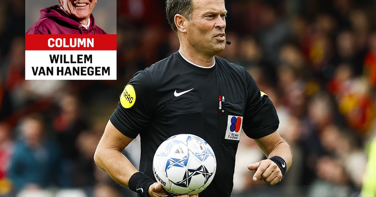 Column Willem van Hanegem | Bas Nijhuis ziet nergens een overtre­ding in, maar geeft dan wel ...