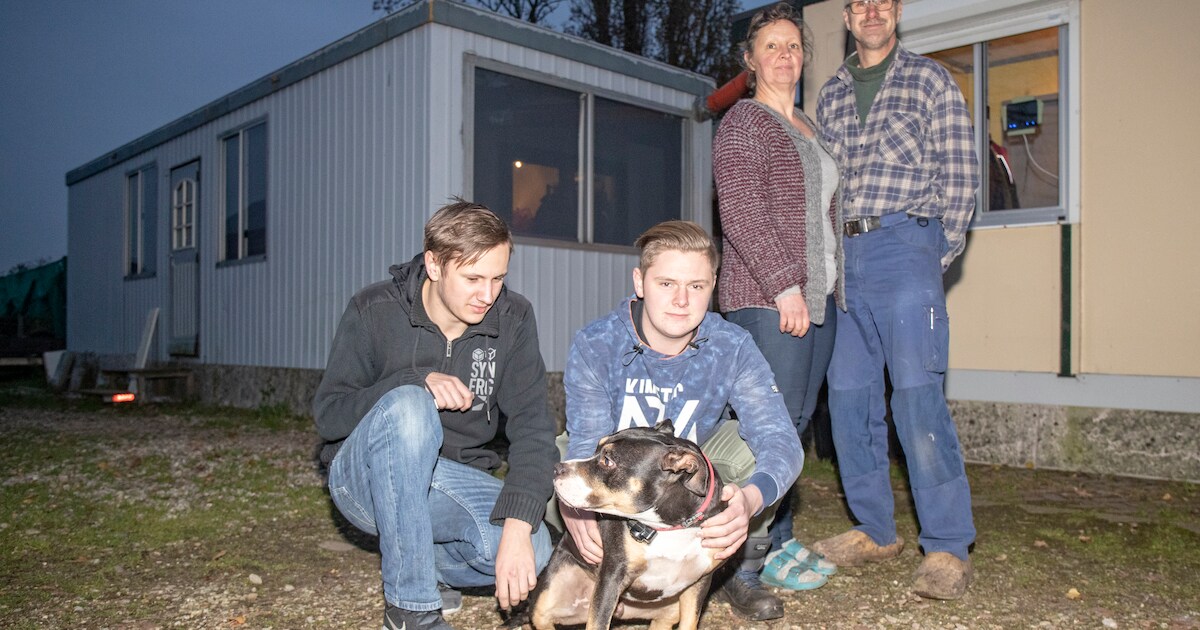 Boskoopse families zitten klem in keet achter hun huizen | Alphen | AD.nl