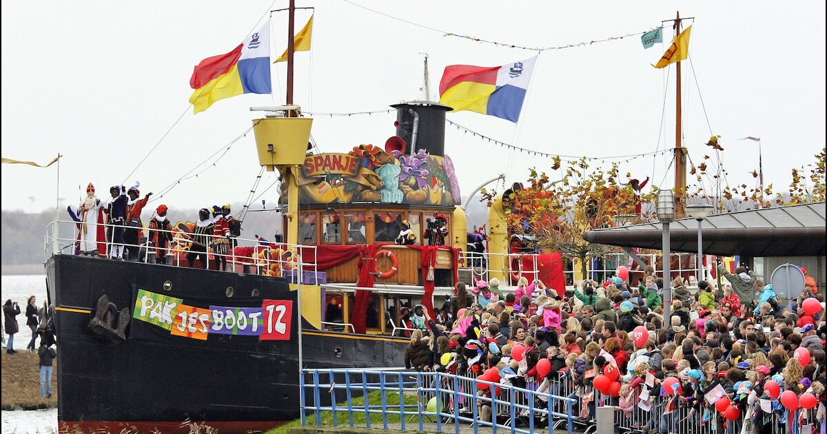 Pakjesboot 13 Sinterklaas te koop | Binnenland | AD.nl