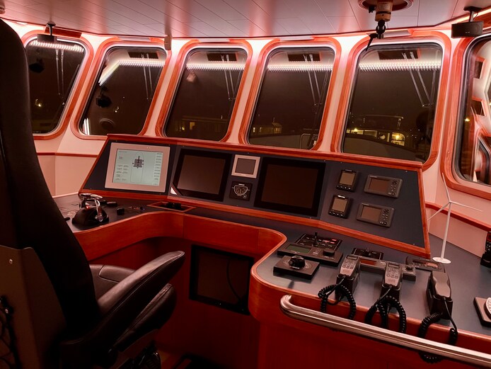 Van landrotten naar wonen en werken op het water: Wim en Anneke ...