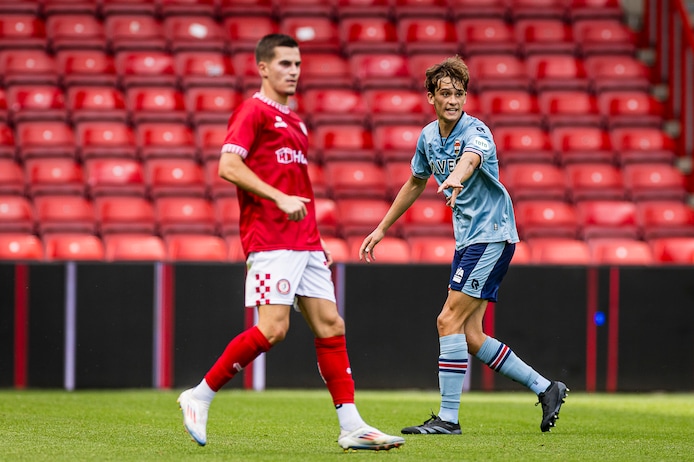 Willem II-reserves verliezen oefenduel met Almere City na zeer curieus ...