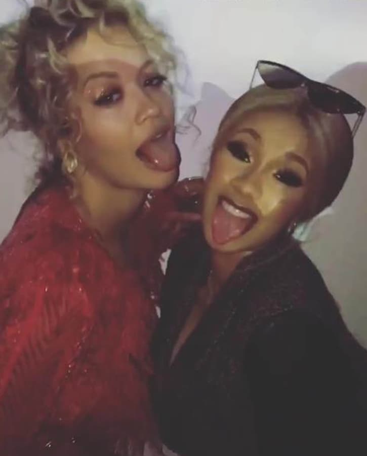 Rita Ora betaalt coronaboete van 11.000 euro: ‘Ik heb een onvergeeflijke fout gemaakt’ | Foto ...