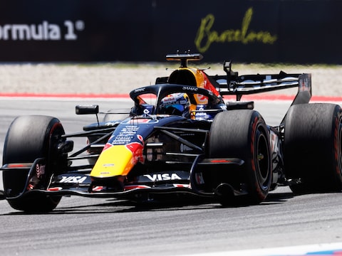 Max Verstappen moet genoegen nemen met vijfde startplek, George Russell ...