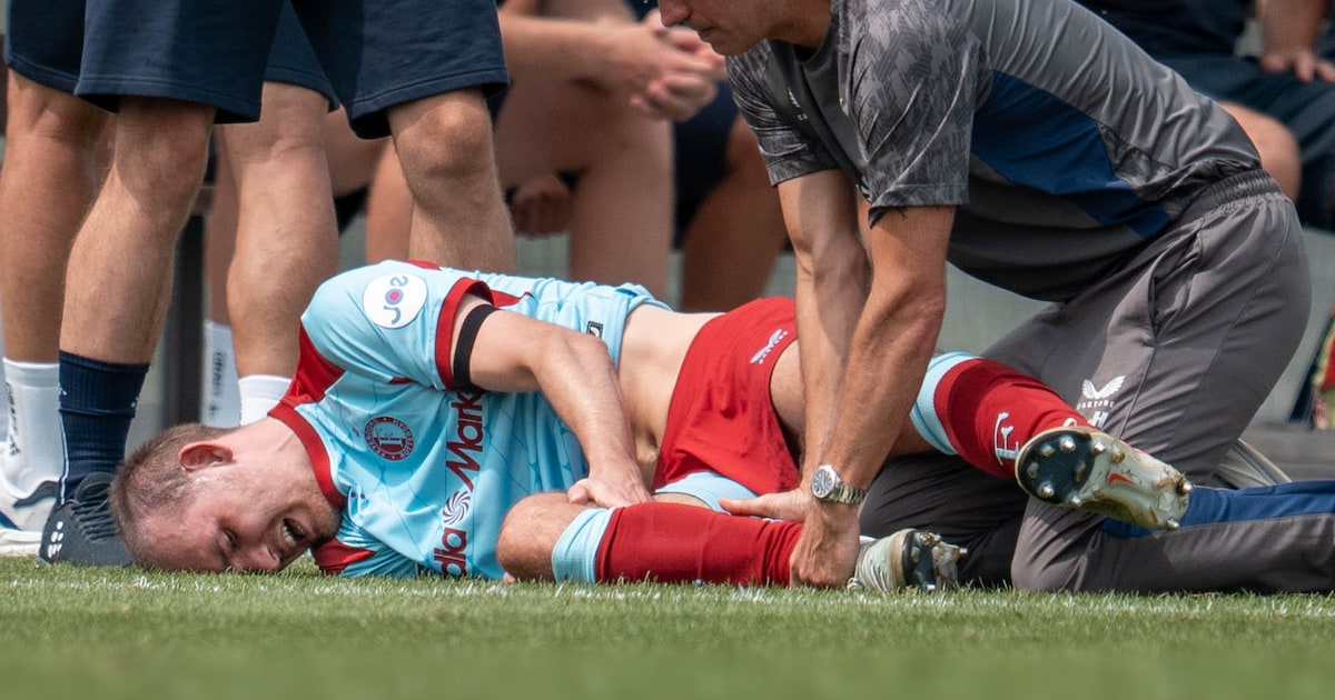 Feyenoorder Thomas Beelen ‘succesvol’ geopereerd aan beenbreuk, Gernot Trauner niet mee op ...