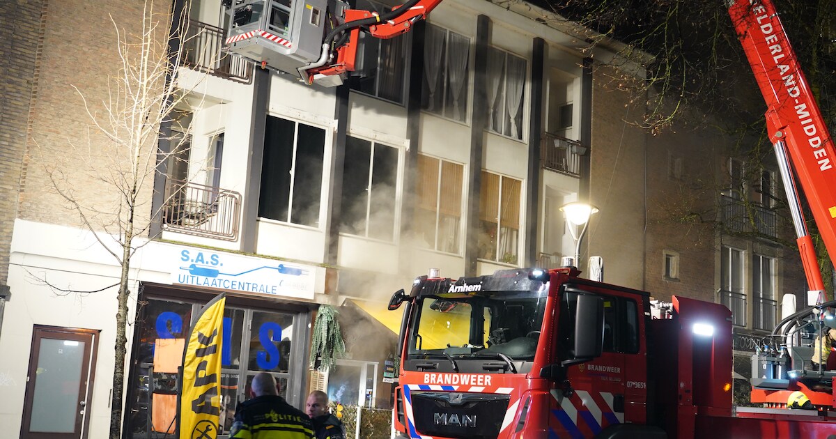Brand in restaurant in het centrum van Arnhem, woningen erboven ...