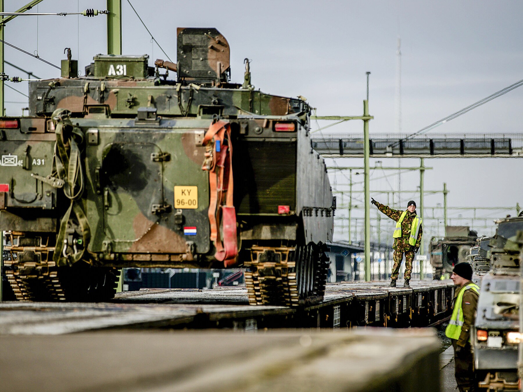 Verdachte van moord op Lisa (17) ook in beeld voor twee gevallen van ...