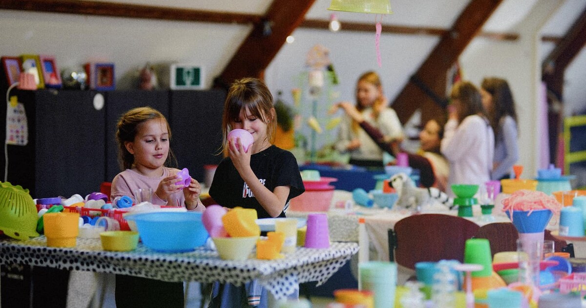 Kinderboekenfestijn bij KADE40: planetariumbezoek, Yara Ruby en meer ...