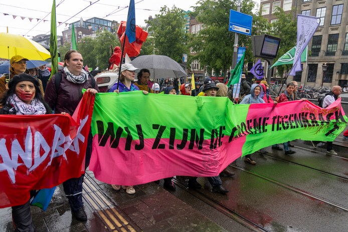 Klaas Dijkhoff gaat gevecht aan met PVV, BBB en FvD, en krijgt steun ...