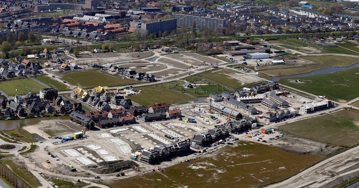 PvdA stipt verbeterpunten aan in nieuwe wijk Wilgenrijk | Maassluis | AD.nl