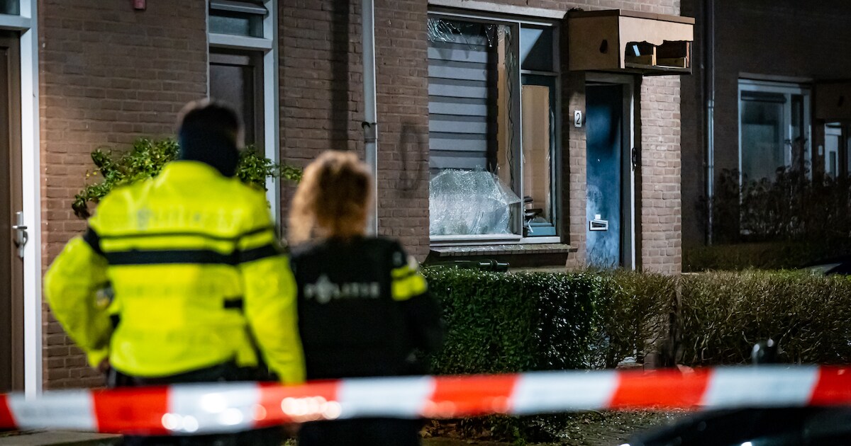 Jongemannen aangehouden voor explosie bij woning in Rotterdam ...