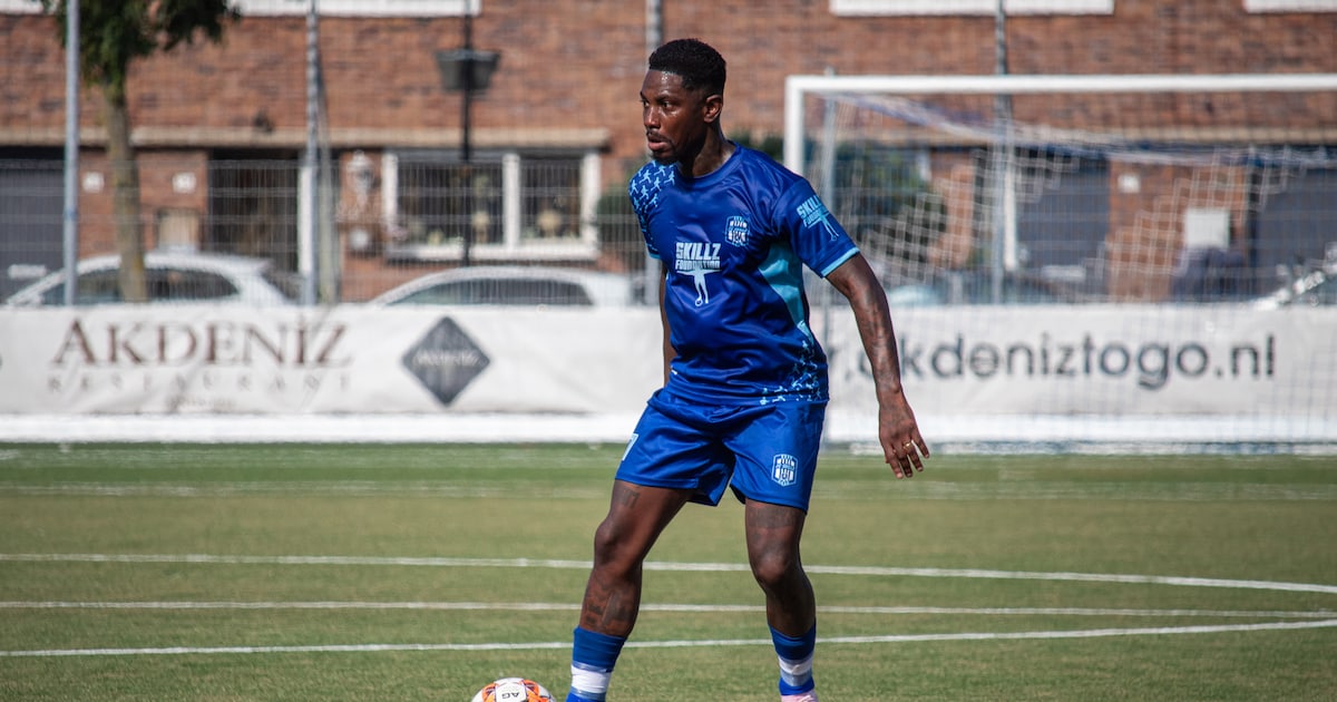 Eljero Elia maakt debuut en primeurs voor FC ’s-Gravenzande en Forum ...