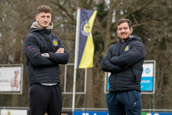 Broers Tim en Daan vormen het hart van V.V. Woudenberg: ‘Soms zijn we ...