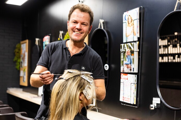 Hoe kunnen al die kappers rondkomen? ‘Dat het niet deugt, merk je ...