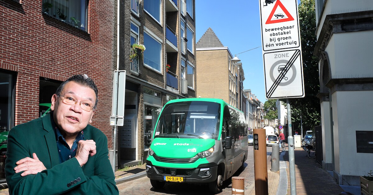 De bus zat vol en reed door, maar toen gebeurde er iets onverwachts ...