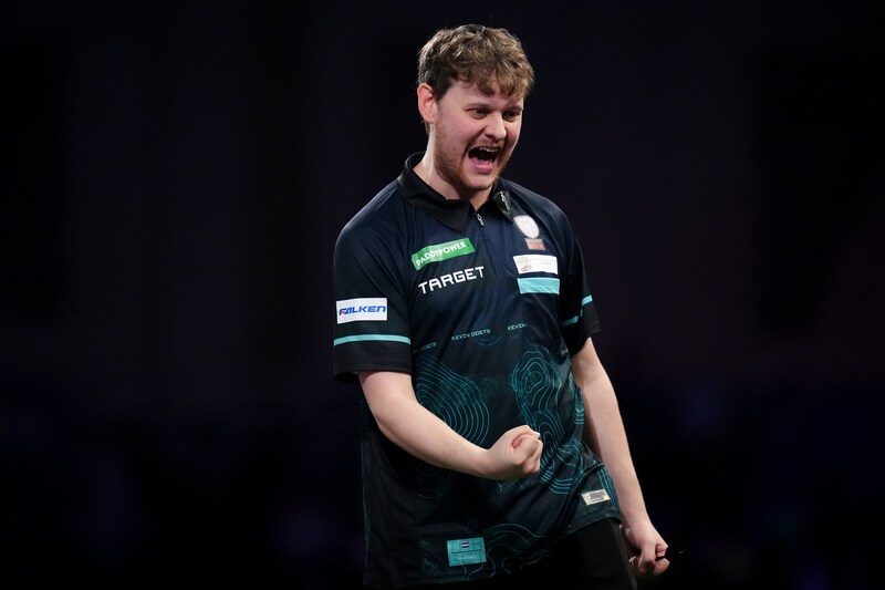 Kevin Doets krijgt Ally Pally stil met zege op Keniaan: ‘Dat geluid ...