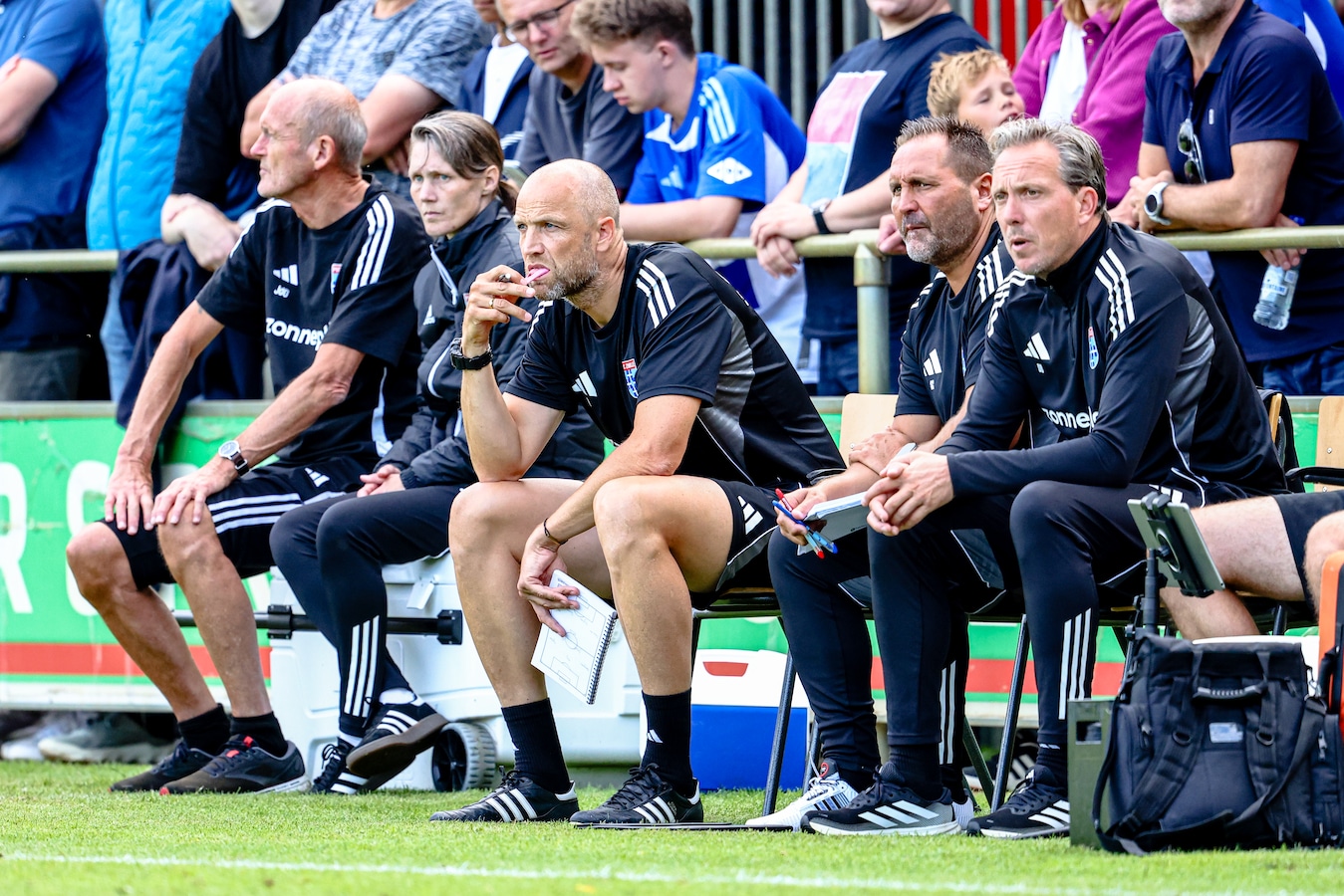 Grote verandering in staf: assistent-trainers vertrekken bij PEC Zwolle ...
