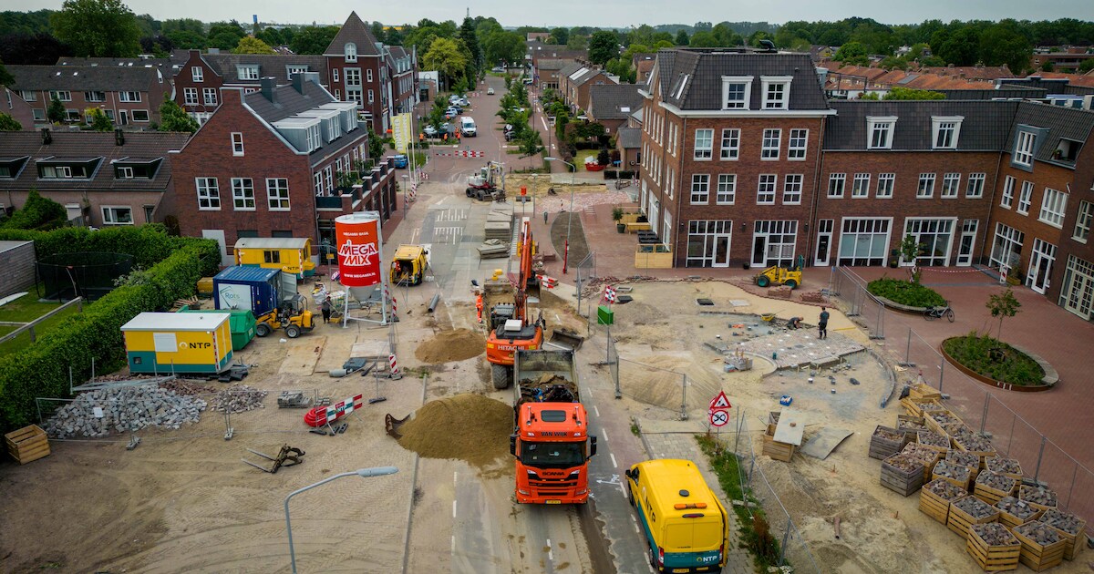 Hoe het nieuwe centrum voor dit dorp vele tonnen meer kostte dan ooit was voorzien | Overbetuwe ...