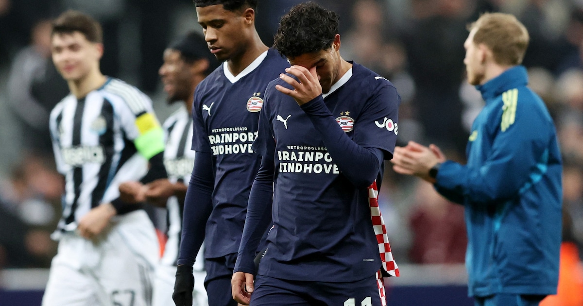 Voetbalpodcast | ‘Als je zo twee goals weggeeft, is een wedstrijd bij ...