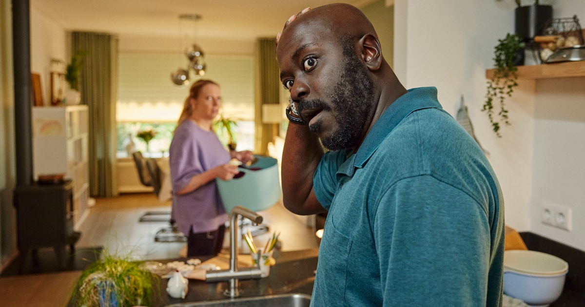 Drie sterren voor Netflix-serie Haantjes: ‘Blinkt uit in humor, maar ...