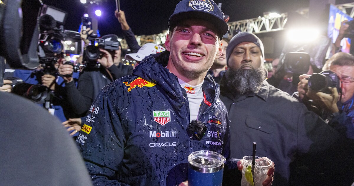 Max Verstappen bijt van zich af na titel: ‘In een McLaren was ik al veel eerder kampioen geweest ...