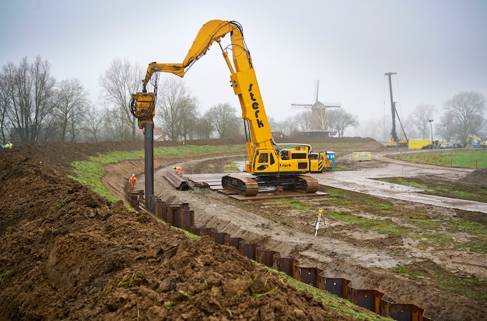 Zes vragen over de dijkversterking in Dieden: 17 kilometer damwand ...