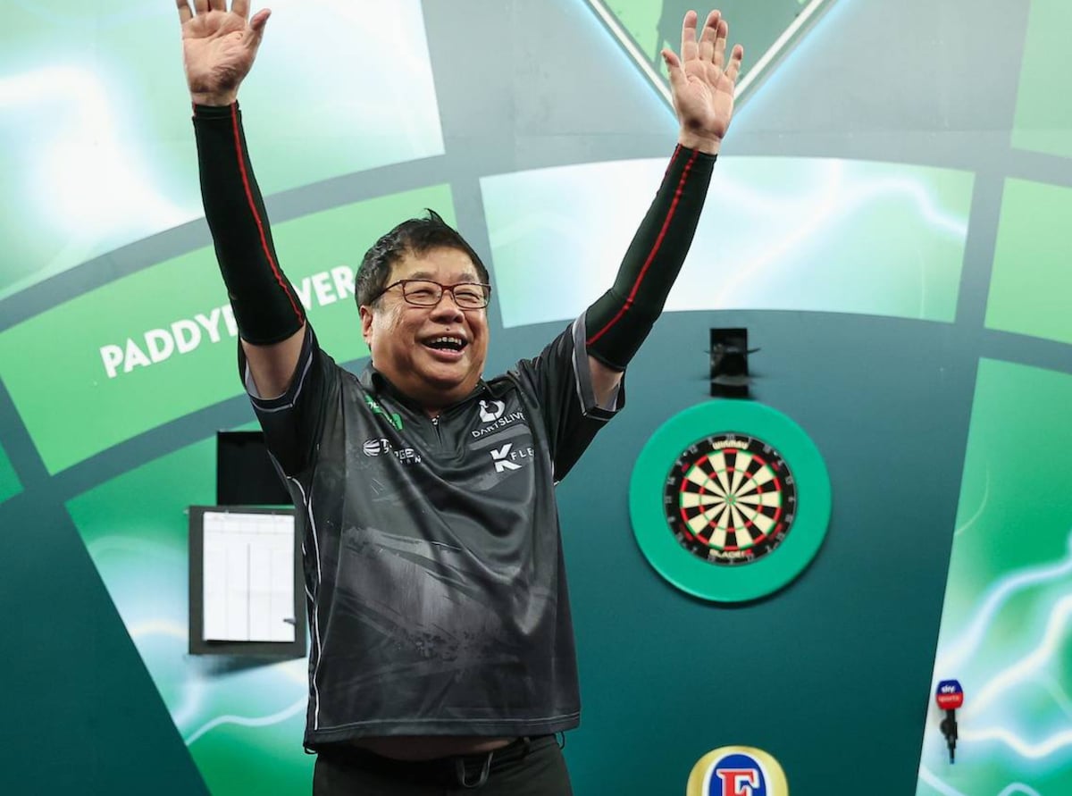 Na debuut in 1982 (!) zet 71-jarige Paul Lim het WK darts weer op stelten: ‘Ik heb geen 1 ...