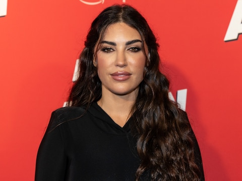 Yolanthe knuffelt met haar grote liefde en Bram laat zijn (valse ...