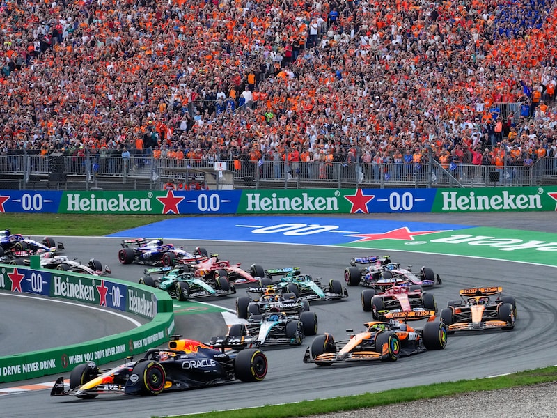 Tijden Formule 1 Grand Prix van Mexico | Zo laat komt Max Verstappen ...