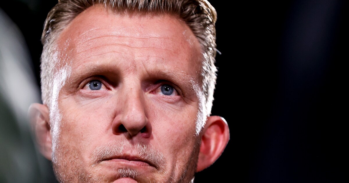 Hebben ADO en Kuyt wel een keuze, nu de spelers zo nadrukkelijk om ...