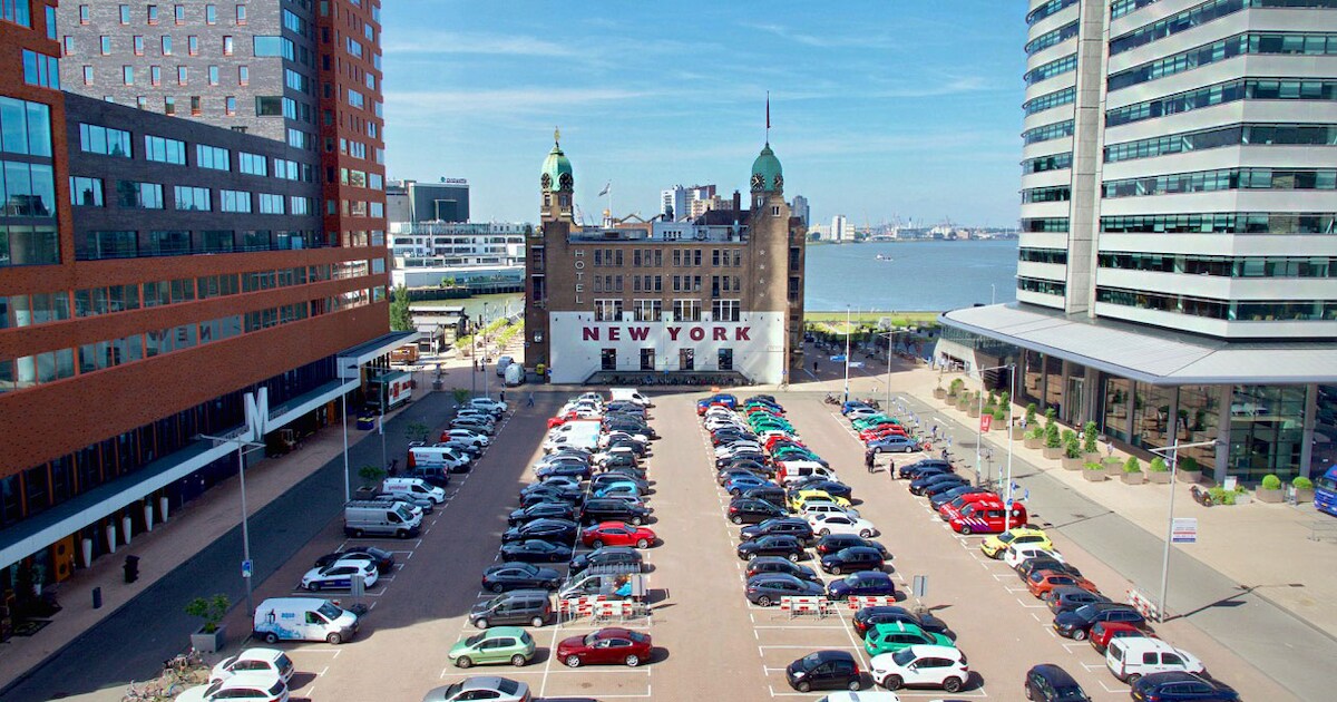 Alarm over verdwijnen laatste parkeerplekken op Wilhelminapier: ‘Geen ...