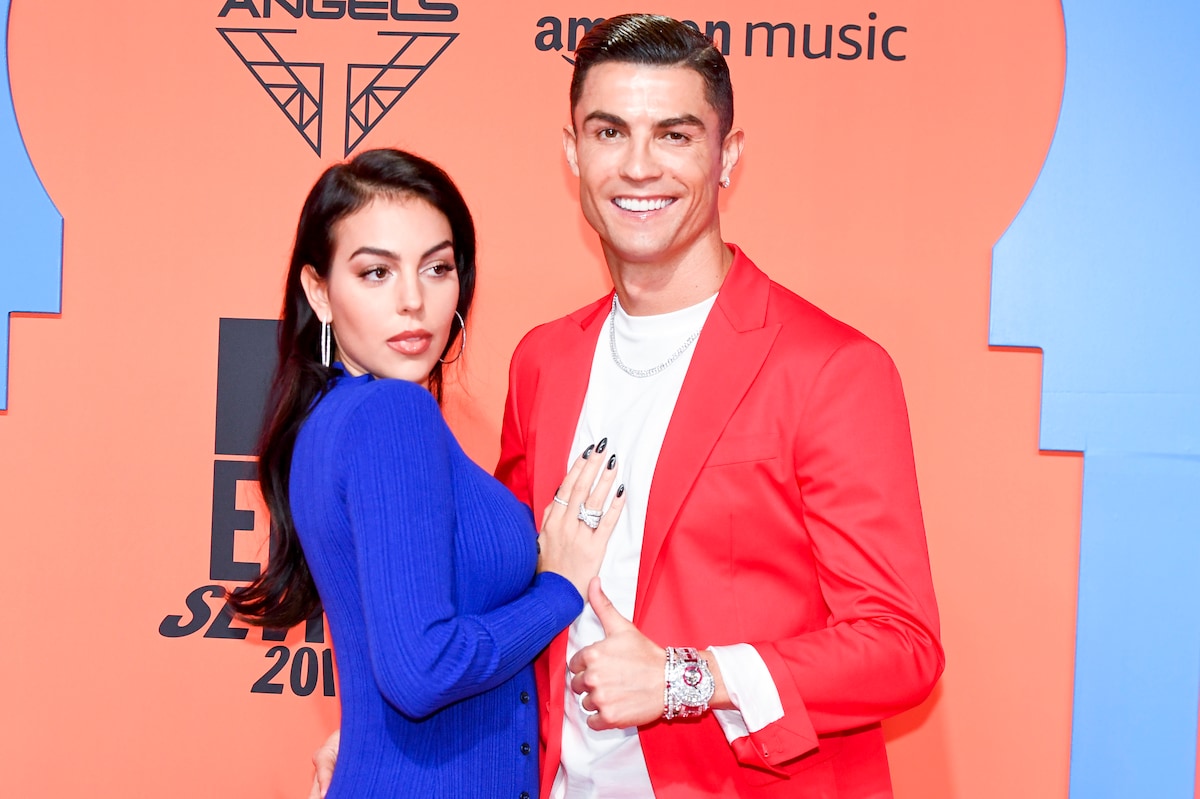 Cristiano Ronaldo na bijna tien jaar verloofd met grote liefde Georgina ...