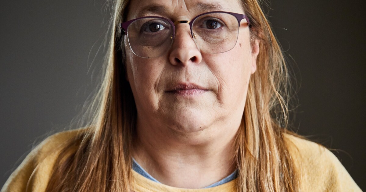 Moeder vermoorde Sarah Papenheim (21) hoopt op antwoorden | Regio | AD.nl