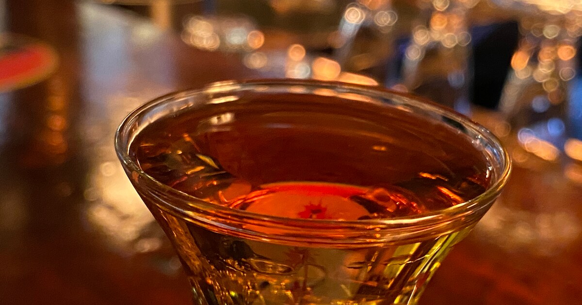 Schiedamse jeneverstoker Nolet neemt Amsterdams drankenconcern Lucas ...