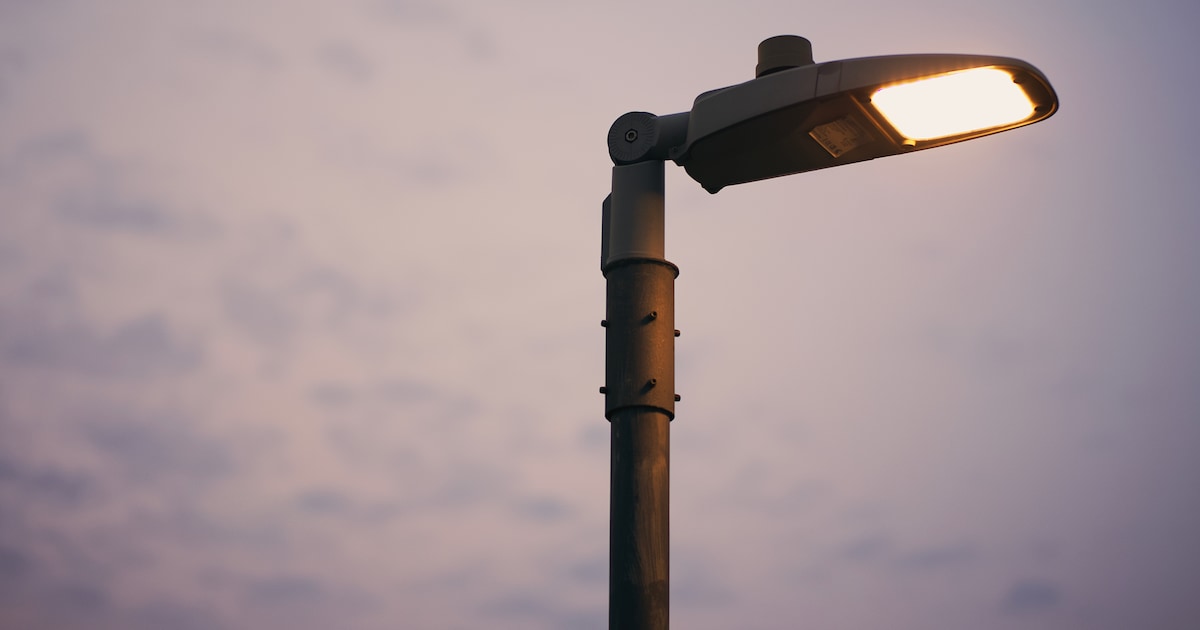 Nieuwkoop start verduurzaming openbare verlichting | Regio | AD.nl