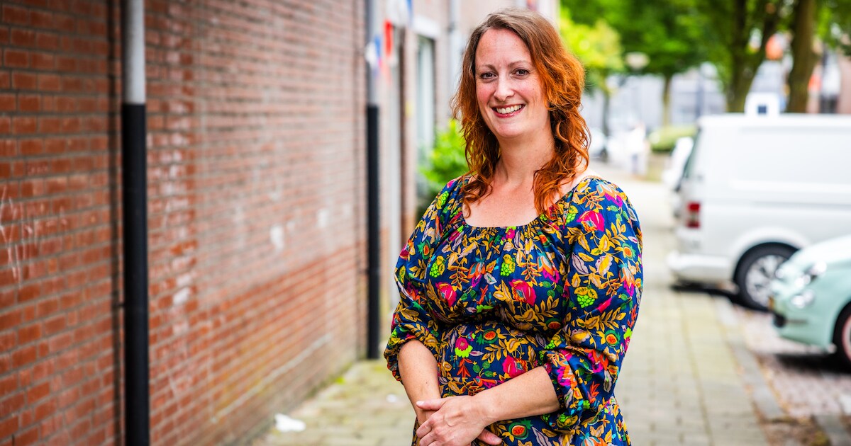 Lijnbaan kan niet zonder weggeefkast: ‘Goed voor de saamhorigheid in de wijk’ | Dordrecht | AD.nl