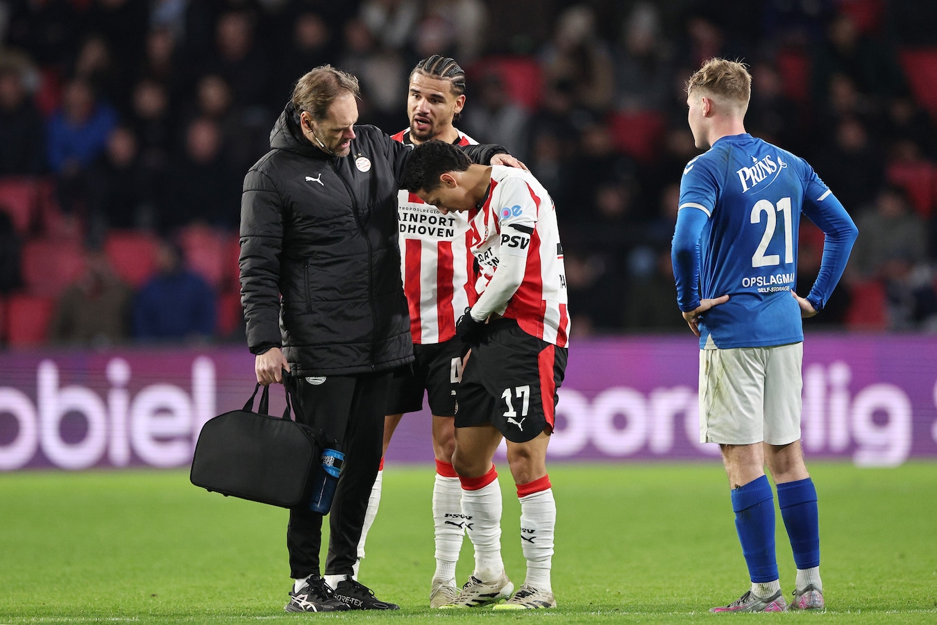 PSV zit in de koker, maar verliest in weinig verheffende bekerpot wel ...