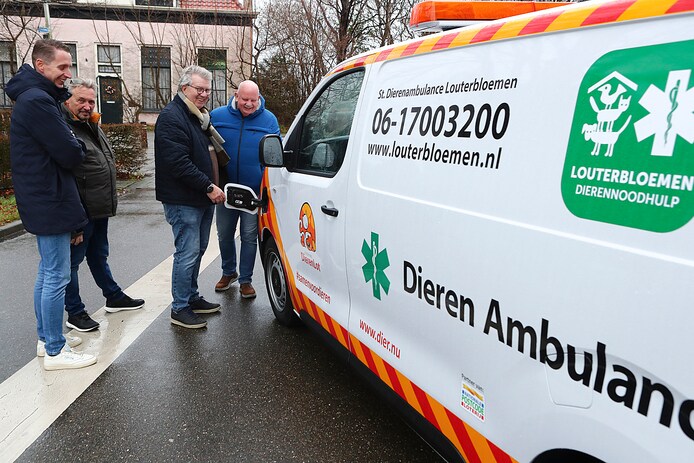 Eerste stekkerambulance voor dieren: ‘Heeft ie voldoende prik om bij ...