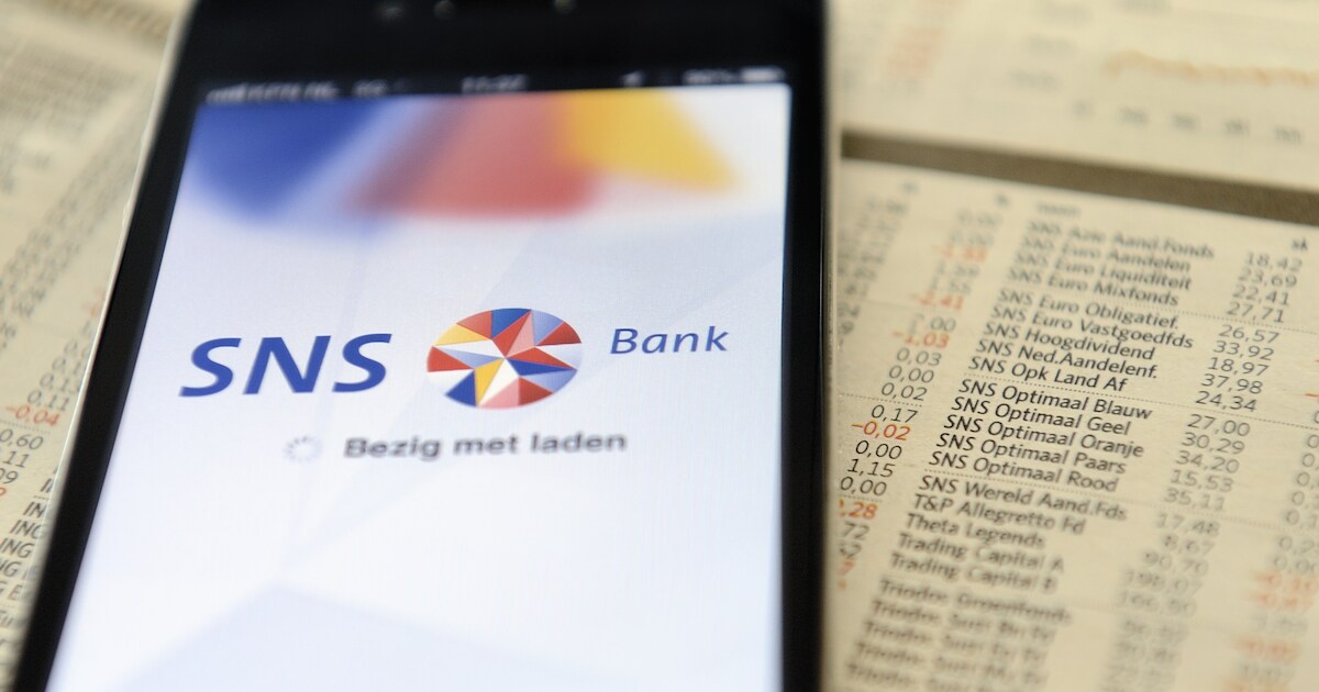 Moederbedrijf van SNS en ASN Bank schrapt tot 750 banen | Economie | AD.nl