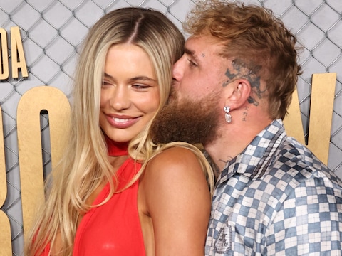 Jutta Leerdam en Jake Paul moedigen Oranje aan vanuit privéjet en ...