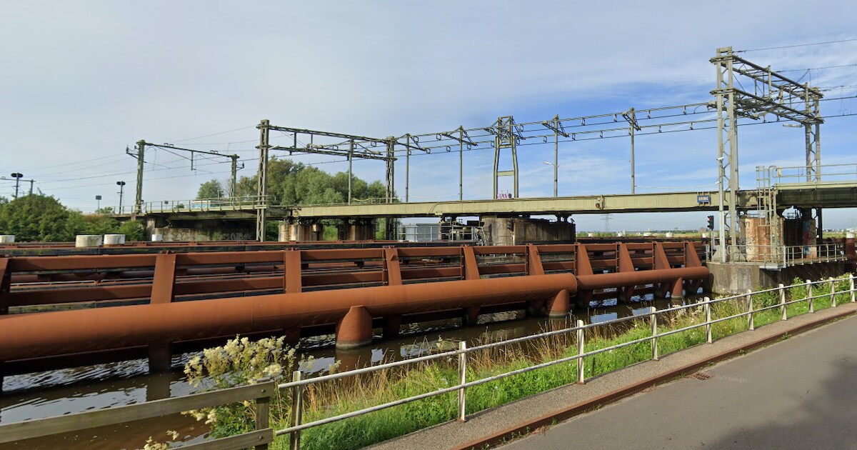 Spoorbrug bij Leeuwarden dit jaar al tien keer onterecht in storing ...