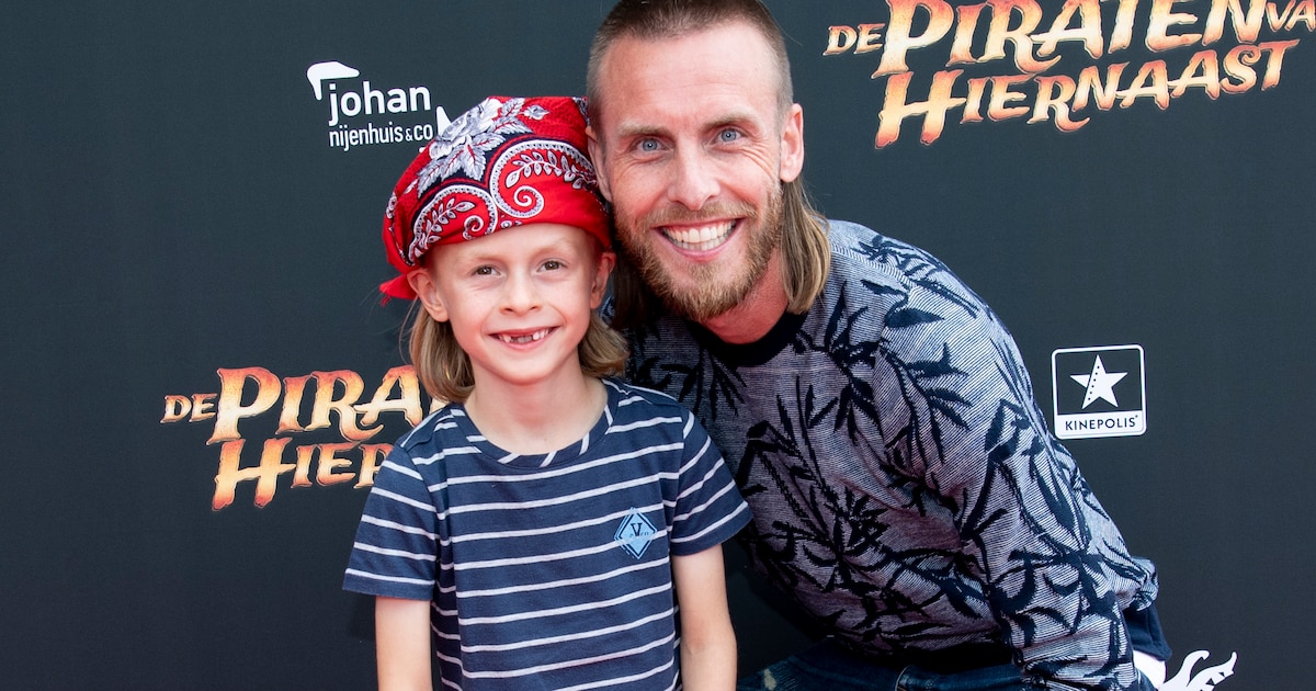 7-jarig zoontje Nathan Rutjes presenteert nieuwe napraatshow Wie is de ...